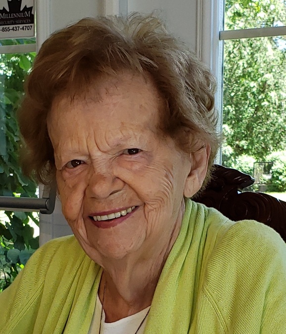Dorothy Howell Obituary - Burlington, ON | Smith's Funeral Home