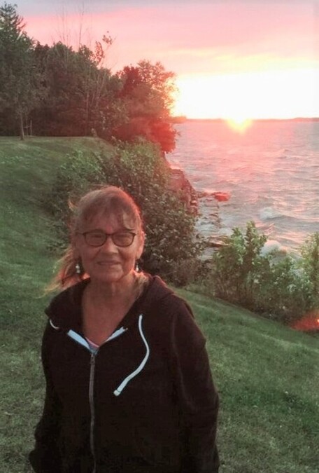 Marie Dixon Obituary - Grimsby, ON | Stonehouse-Whitcomb Funeral Home