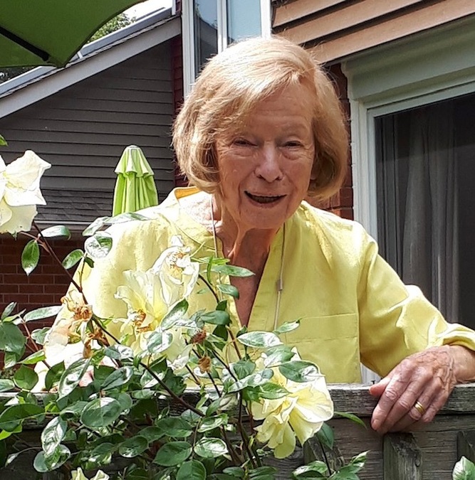 Doris Walker Obituary - Grimsby, ON | Stonehouse-Whitcomb Funeral Home